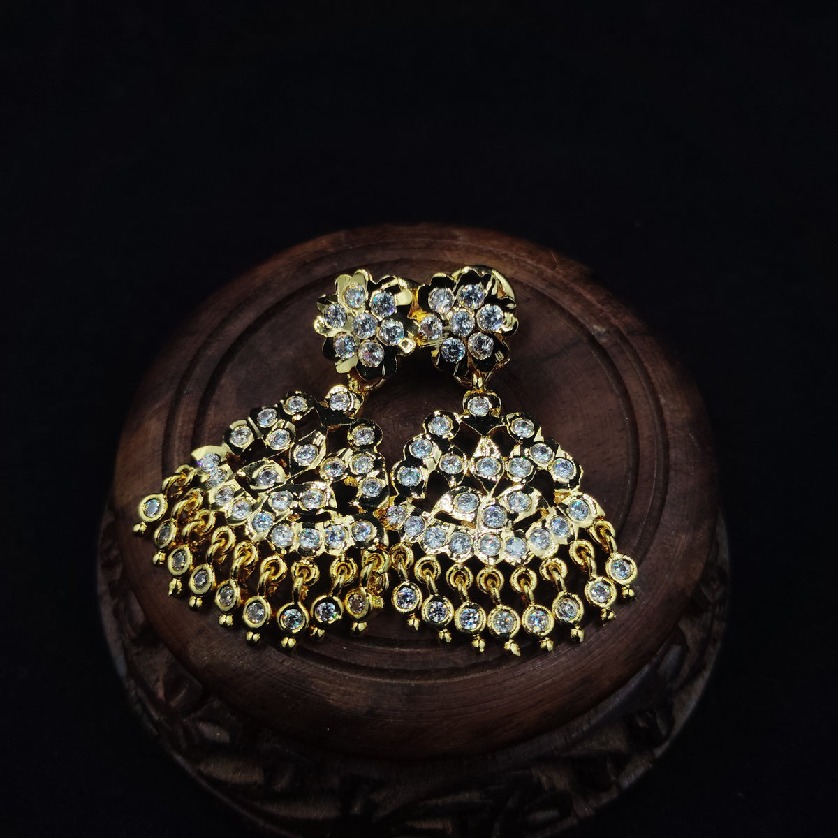 Tribal Bloom – MAGIZHI